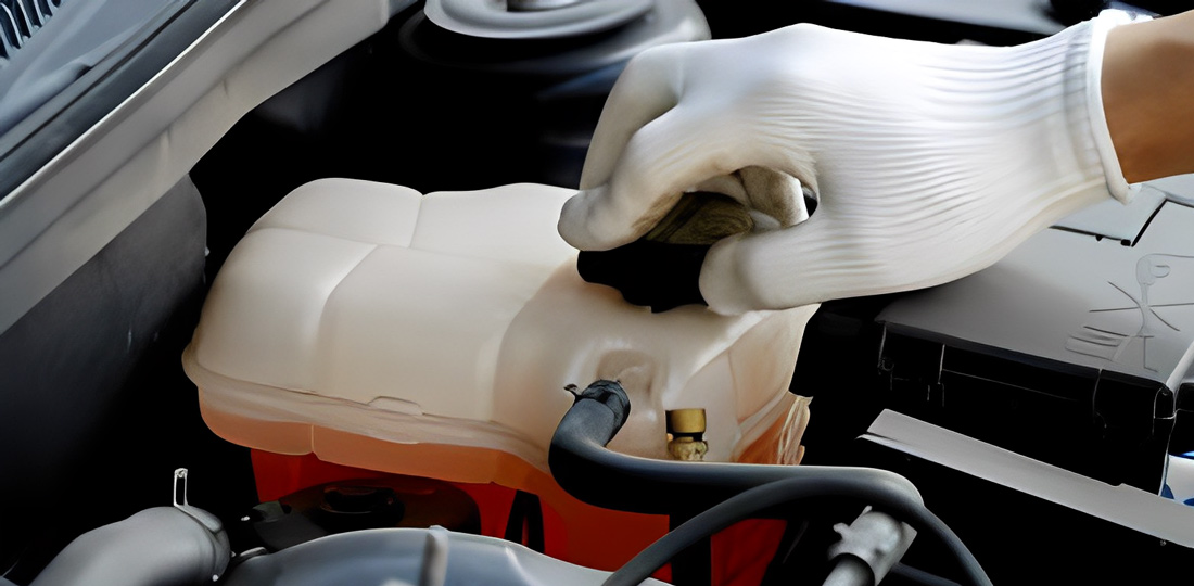 Liquido Raffreddamento Motore: a cosa serve e dove si compra