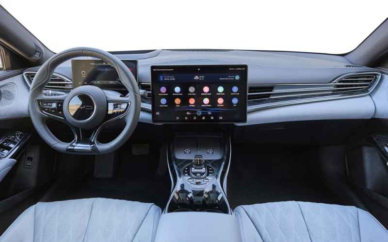 BYD Seal, la nuova berlina elettrica cinese arriva in Europa