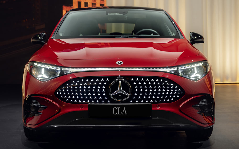 Nuova Mercedes CLA 2025: prezzo, motorizzazioni, interni