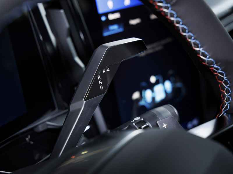 Renault Rafale, il nuovo SUV Coupé sarà Full Hybrid e Plug-in