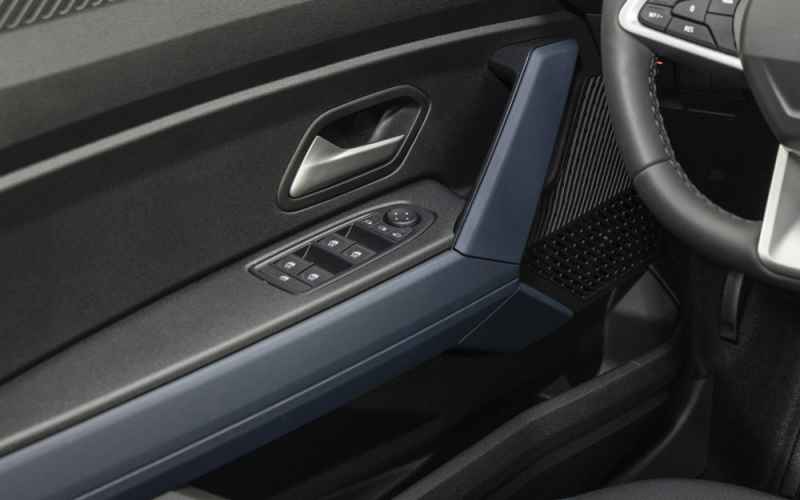 Dacia Duster 2024: Nuovo Design, Interni e Motori Ibridi